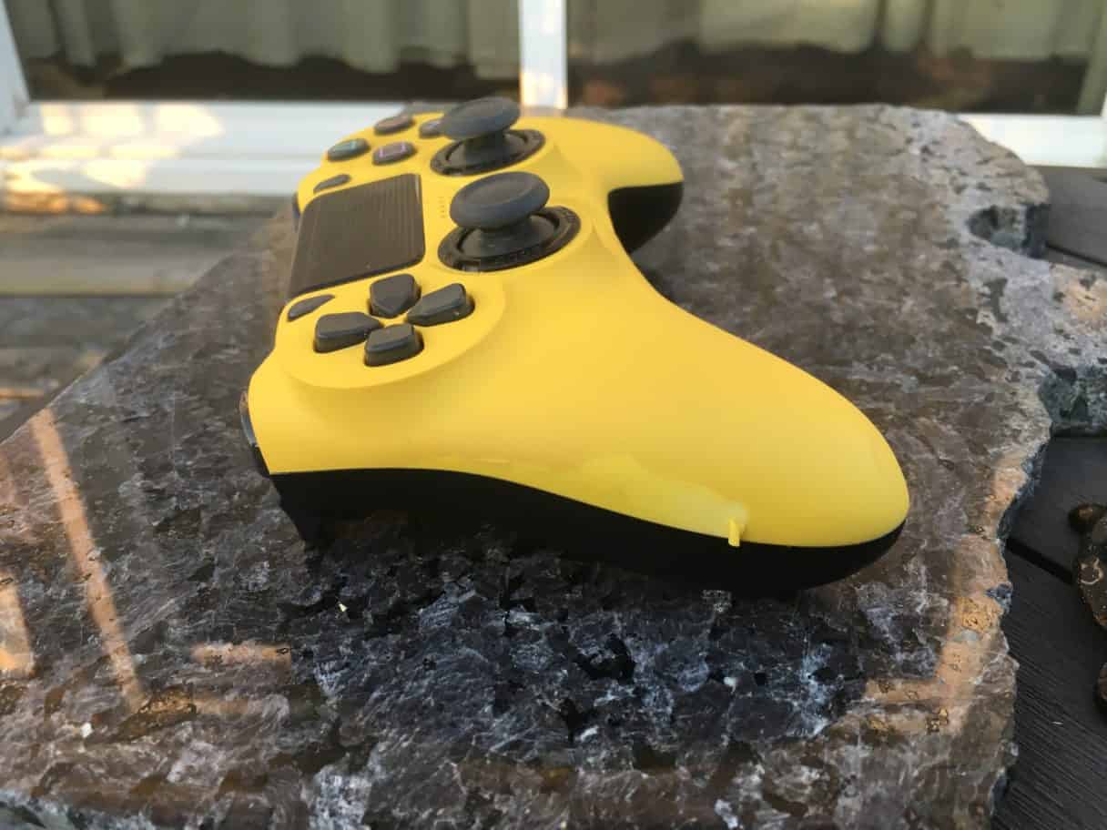 We Tested the Scuf Impact and the XBox Elite Controllers for ...